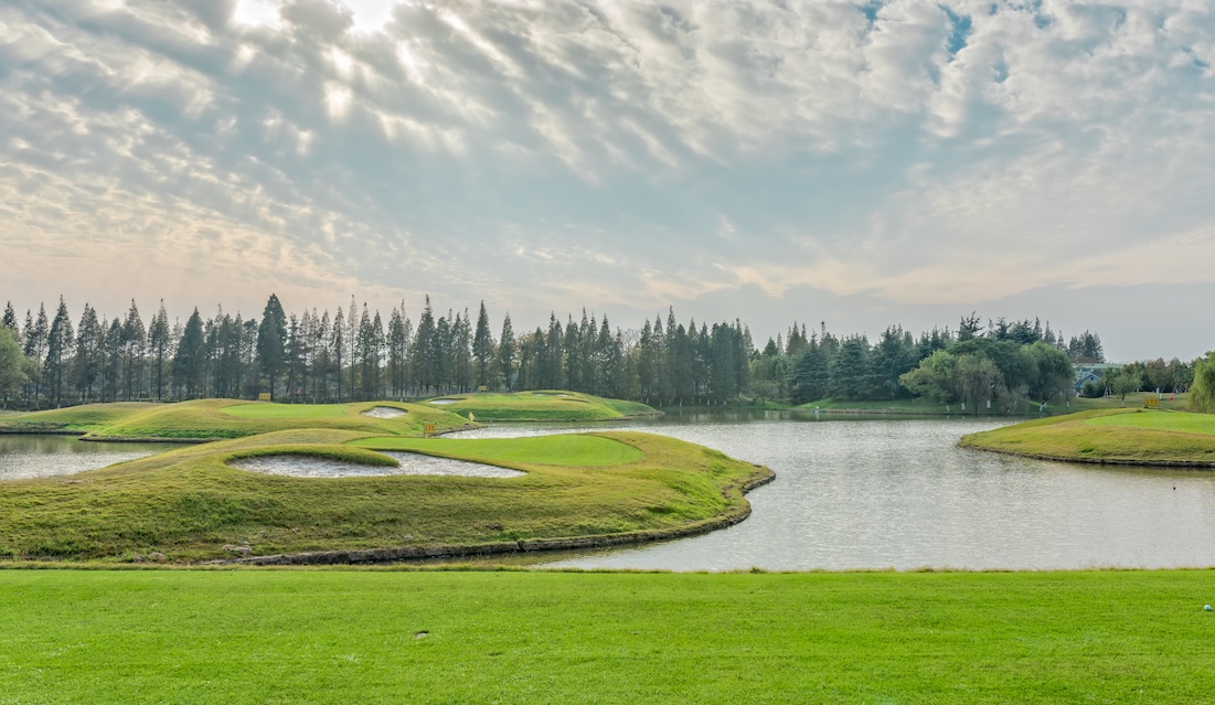 Top 5 Kelowna Golf Courses | Vivid Tours